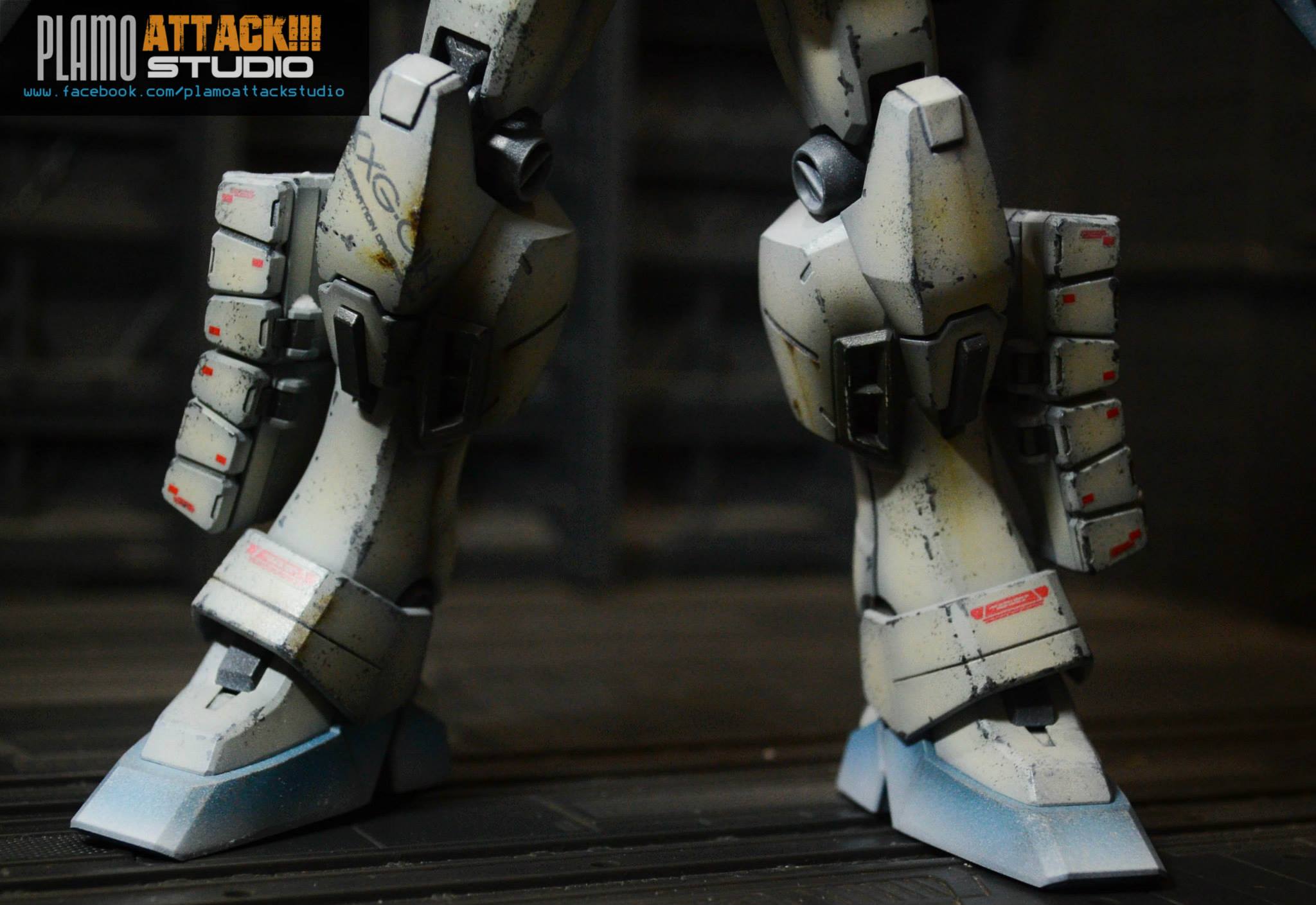 MG 1/100 Gundam Heavyarms "Frost-byte" + Snow Base mini Diorama by ...